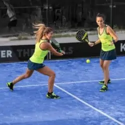 Padel - zasady gry. Poznaj podstawy tej dyscypliny sportu